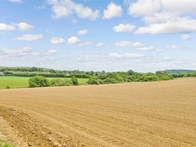7 bed property for sale