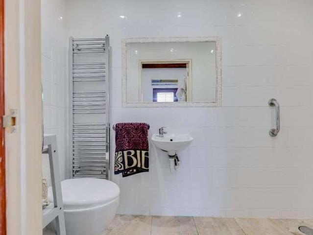 7 bed property for sale