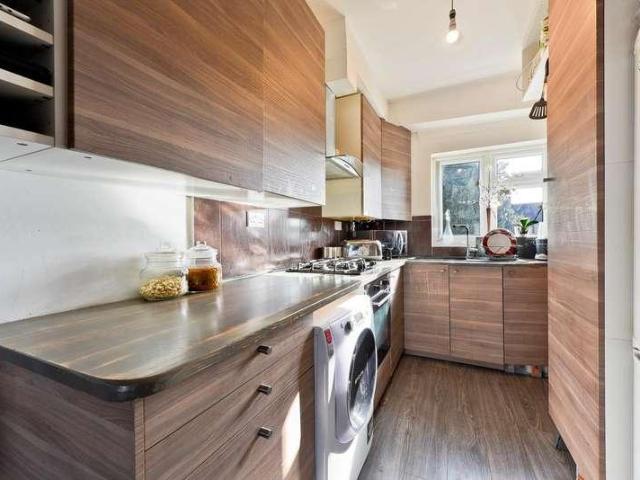 7 bed property for sale
