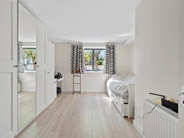 7 bed property for sale