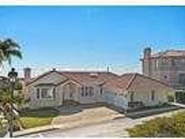 7 Bedroom 5 Bath In San Clemente CA 92673