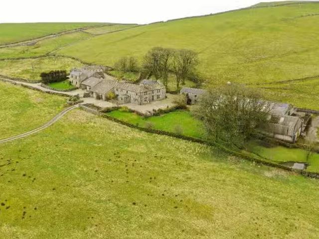 7 bedroom country house for sale in Capon Hall, Malham Moor, S.