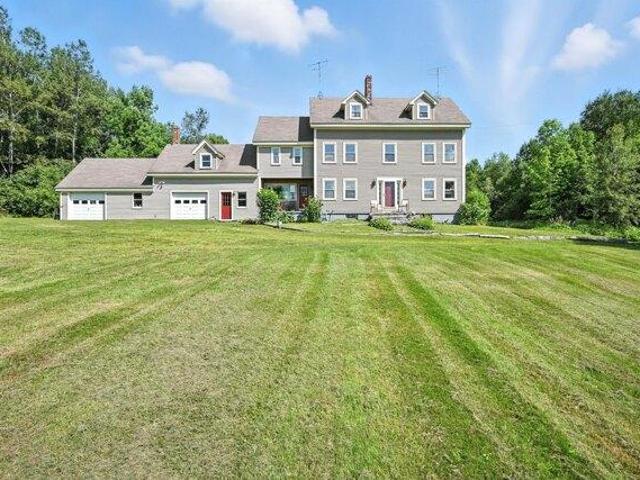 7 bedroom, Cambridge ME 04923 104570347