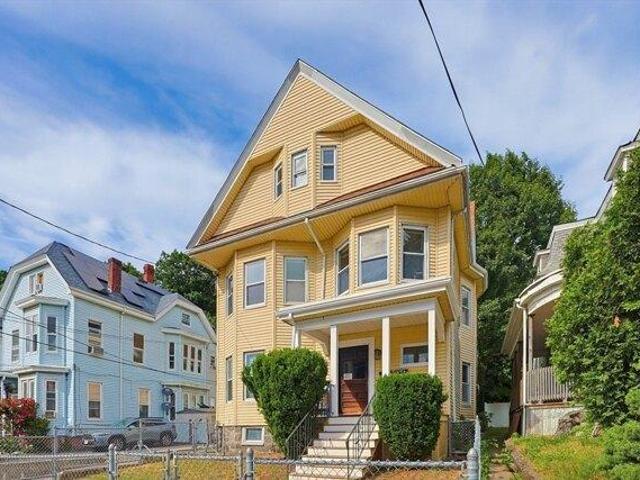 7 bedroom, Chelsea MA 02150 104791282