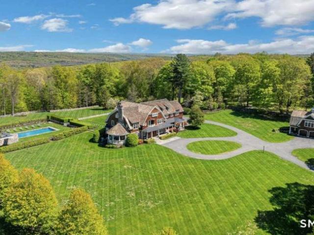 7 bedroom, CT CT 102520740