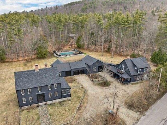 7 bedroom, Alton NH 03809 91342345