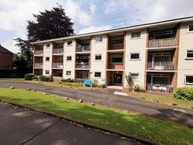 2 Bedroom Apartment Flat
