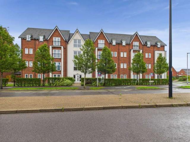 7 Bedroom Apartment Flat