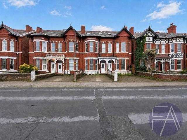 7 bedroom apartment for sale