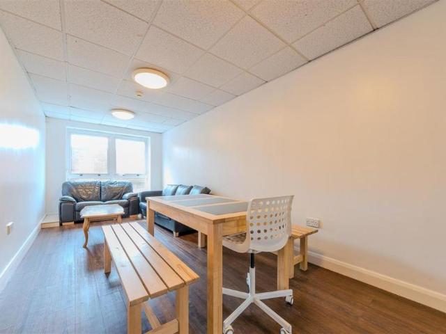 7 bedroom apartment to rent