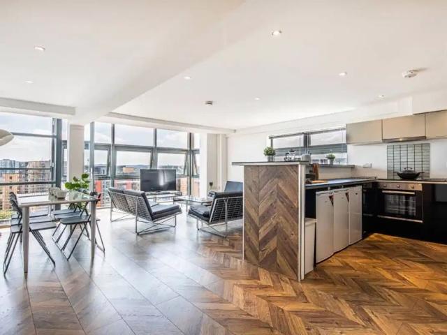 7 Bedroom Apartment
