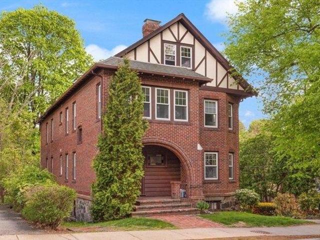 7 bedroom, Arlington MA 02474 103623732