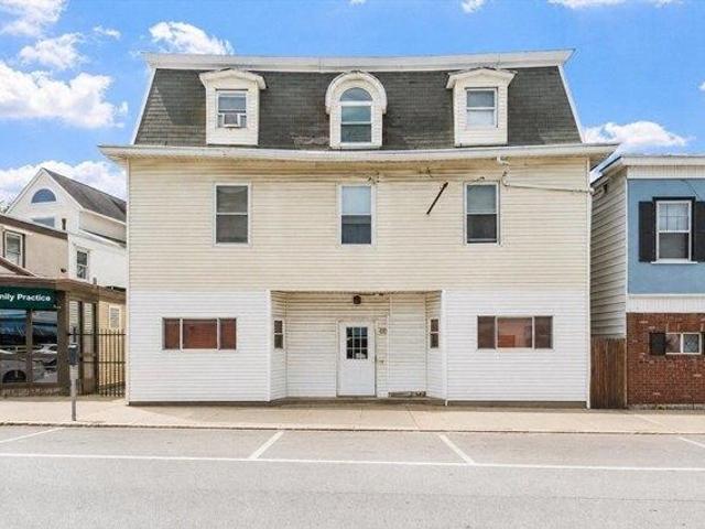 7 bedroom, Athol MA 01331 104479620