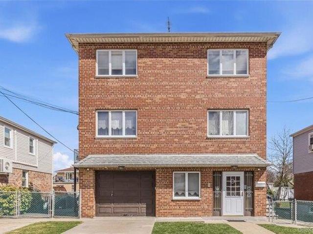 7 bedroom, Bayside NY 11361 LS101801613