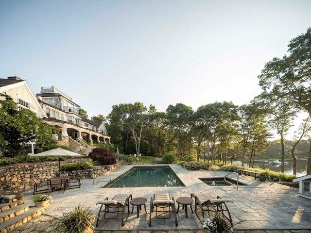 7 bedroom, Barnstable MA 02635 102158894