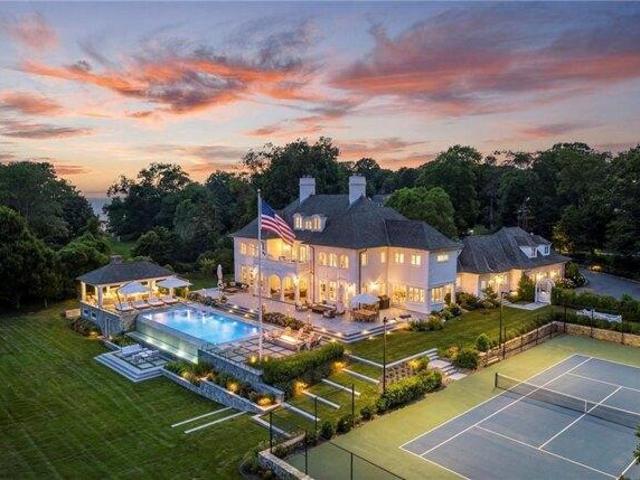 7 bedroom, Barrington RI 02806 104852598