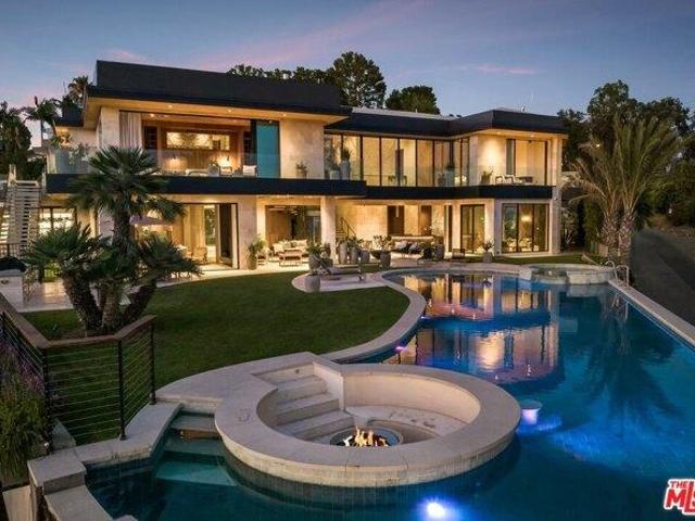 7 bedroom, Beverly Hills CA 90210 88632638