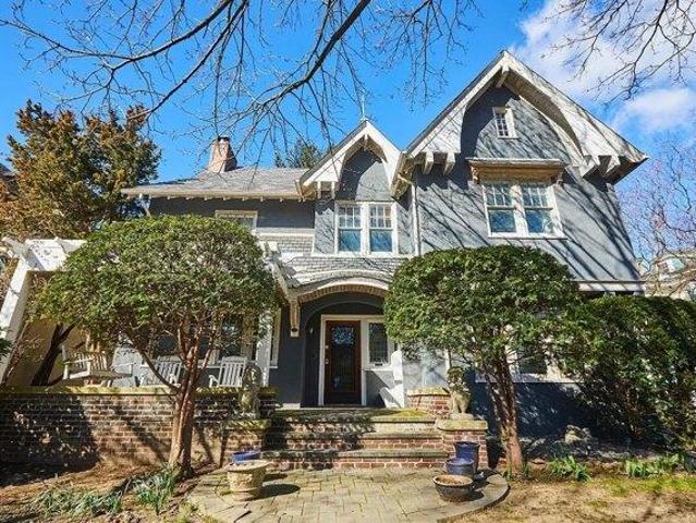 7 bedroom, Brooklyn NY 11226 102563757