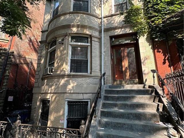 7 bedroom, Bronx NY 10456 LS72692366