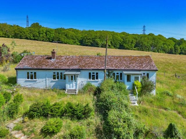 7 bedroom bungalow for sale