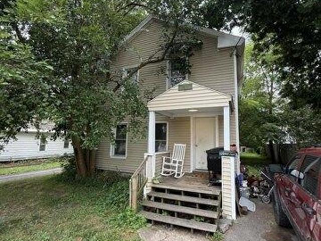 7 bedroom, Glens Falls NY 12801 104907385