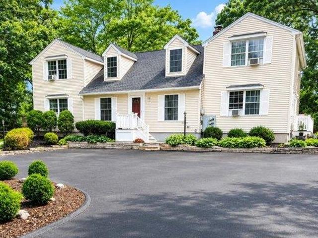 7 bedroom, Danbury CT 06810 105160956