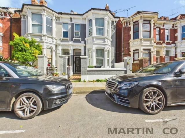 7 Bedroom Detached House