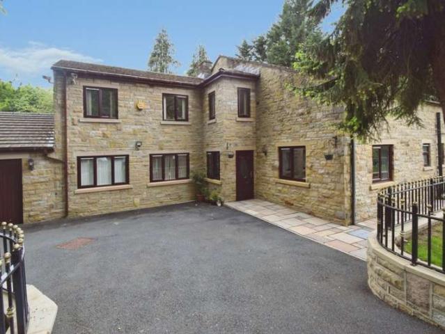 7 Bedroom Detached House