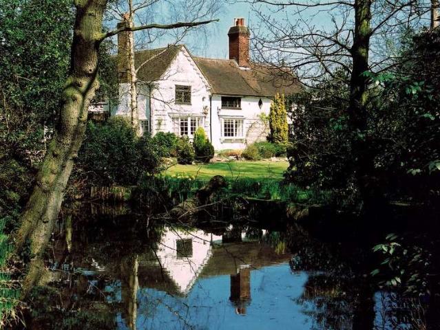 7 Bedroom Detached House