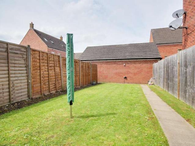 7 Bedroom Detached House