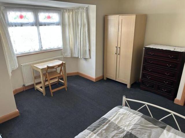 7 bedroom detached house for rent in Bragg road, Birmingham, B20