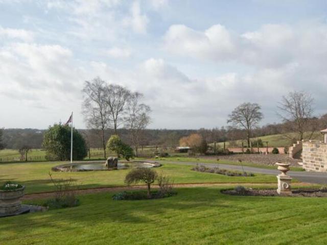 7 bedroom detached house for rent in Shadwell Grange, Shadwell Lane, Leeds, LS17