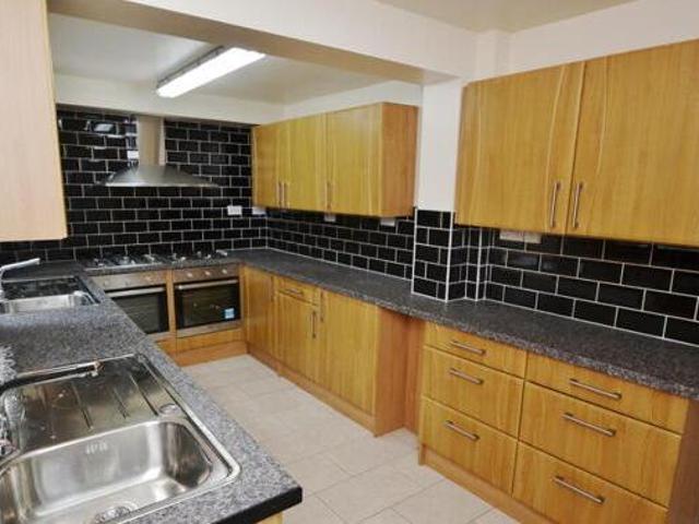 7 Bedroom Detached House For Rent In Sherwood Rise, Nottingham