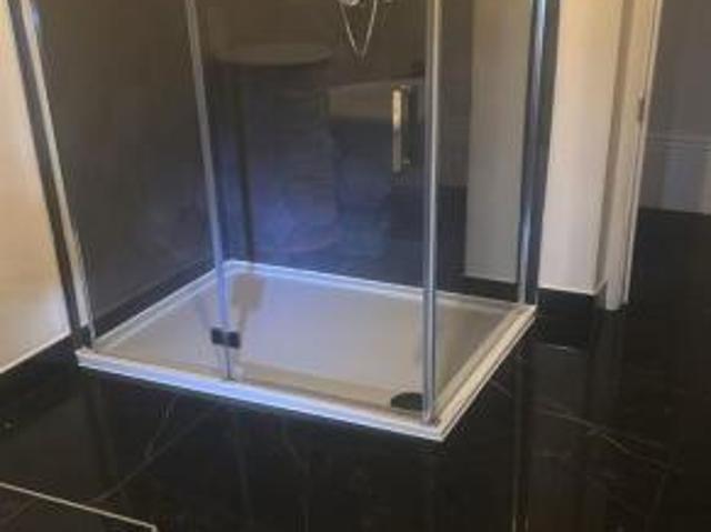 7 bedroom detached house for rent in Warley Road, Brentwood, Essex CM13