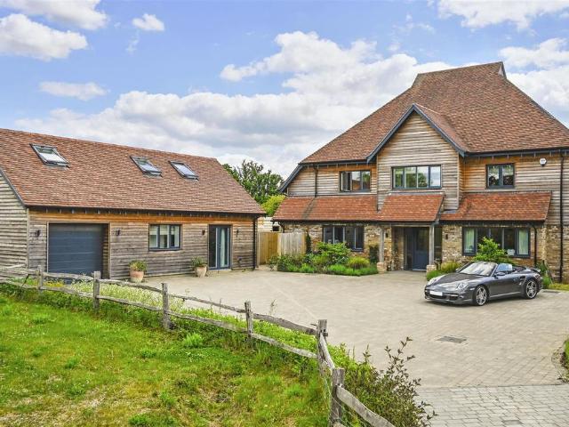 7 bedroom detached house for sale