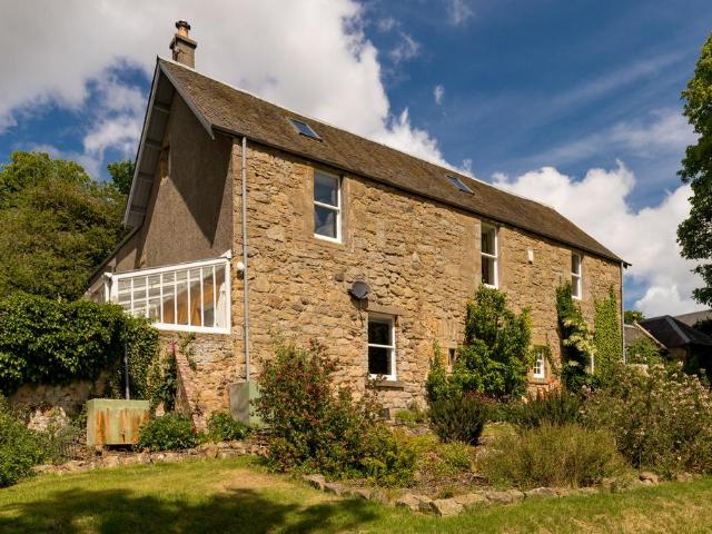 7 bedroom detached house for sale