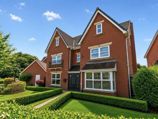 7 bedroom detached house for sale