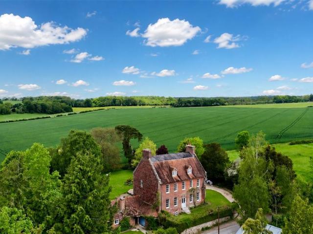 7 bedroom detached house for sale