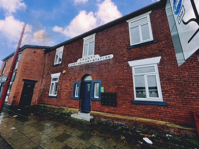 7 bedroom detached house for sale