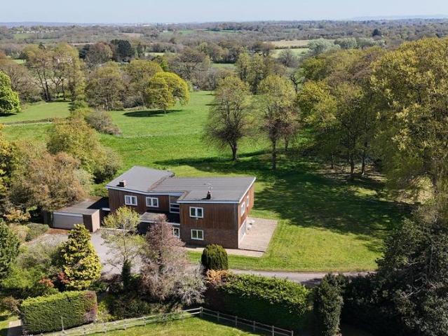 7 bedroom detached house for sale
