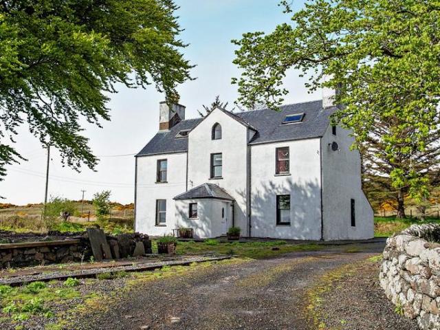 7 bedroom detached house for sale