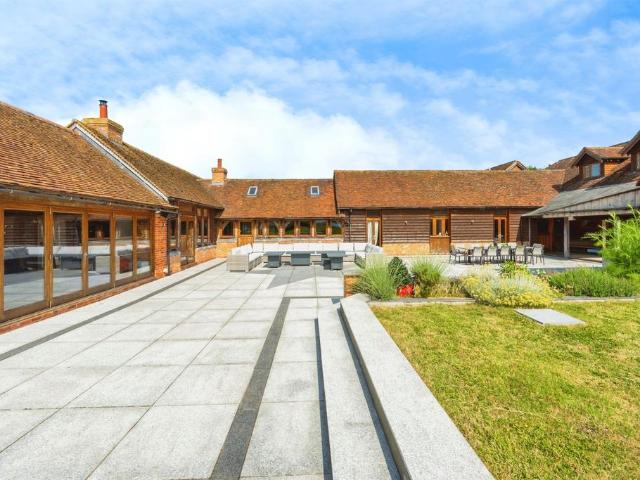 7 bedroom detached house for sale
