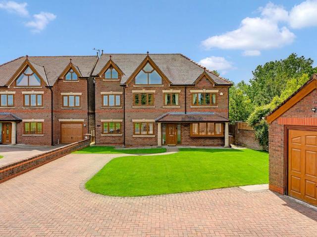 7 bedroom detached house for sale