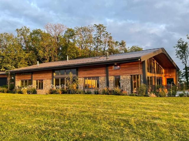 7 bedroom detached house for sale