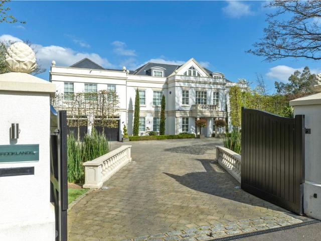 7 bedroom detached house for sale