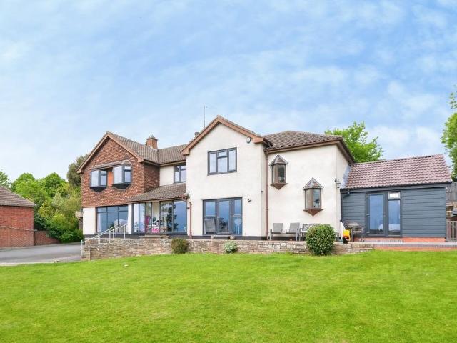 7 bedroom detached house for sale