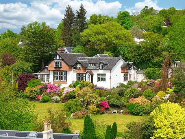 7 bedroom detached house for sale