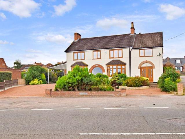 7 bedroom detached house for sale