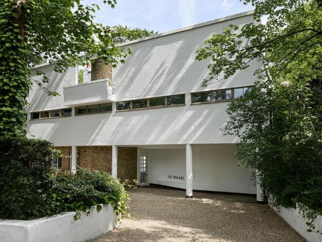 7 bedroom detached house for sale