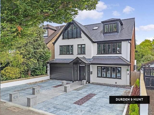 7 bedroom detached house for sale